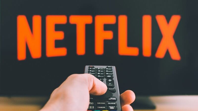 Netflix cancels cheapest plan as subscribers have to choose Netflix cancels cheapest plan as subscribers have to choose