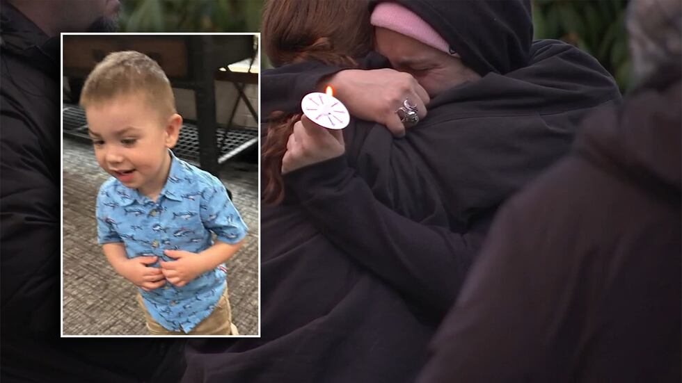 Massive search underway for missing 2-year-old in Oregon Massive search underway for missing 2-year-old in Oregon